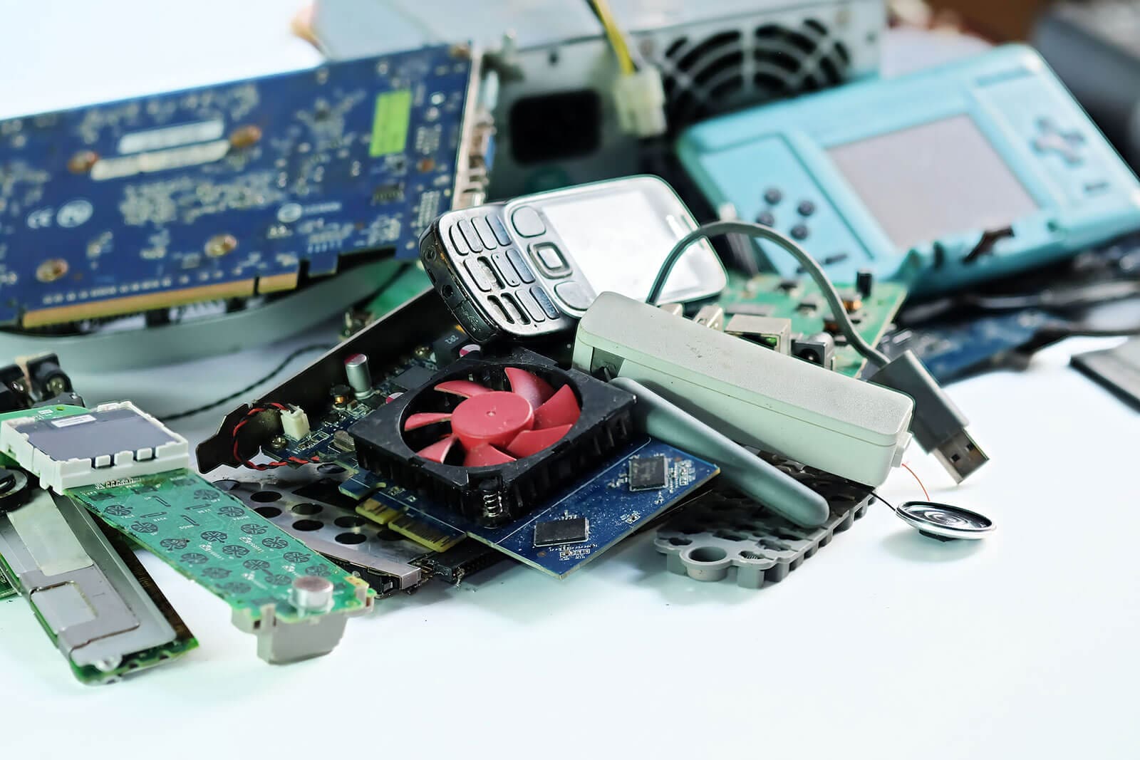 Consumer Electronics and the Right to Repair: Developments in 2019 ...